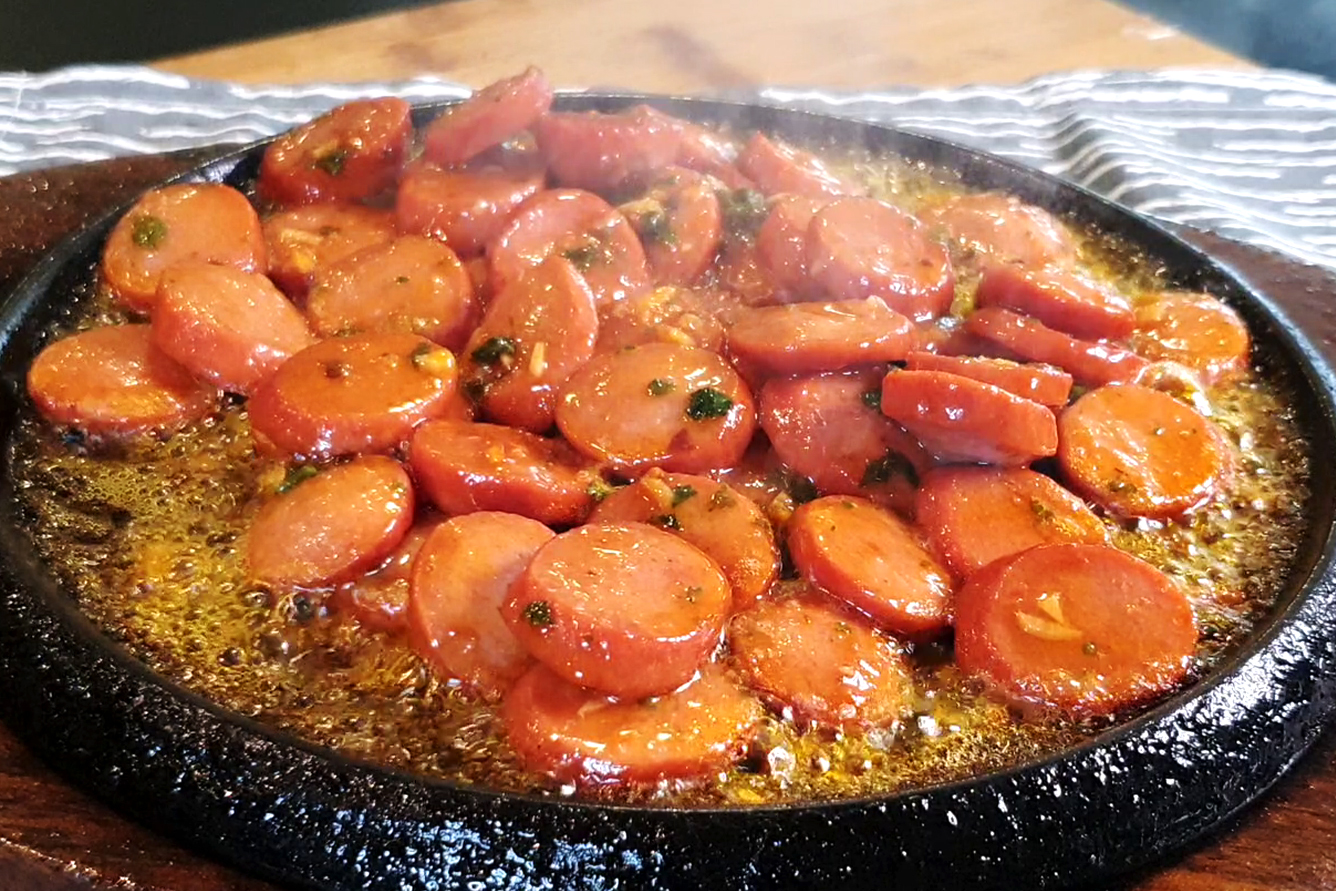 SAUSAGE AL AJILLO