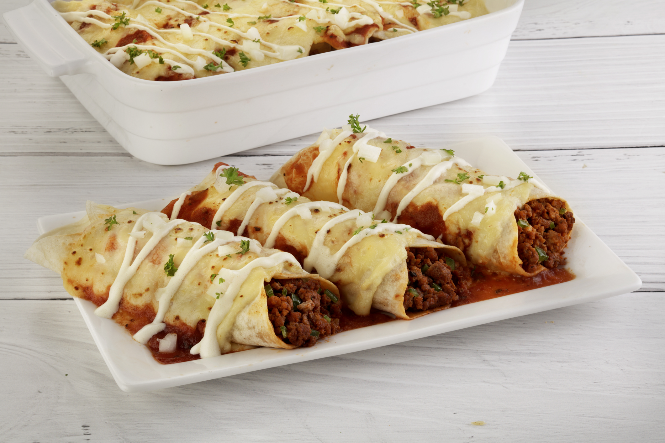 BAKED BEEF & CHEESE ROLL UPS